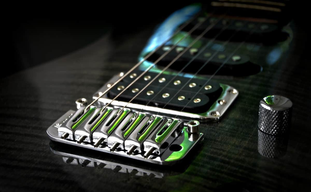 Active Or Passive DI Box For Electric Guitar? (Here’s The Truth ...