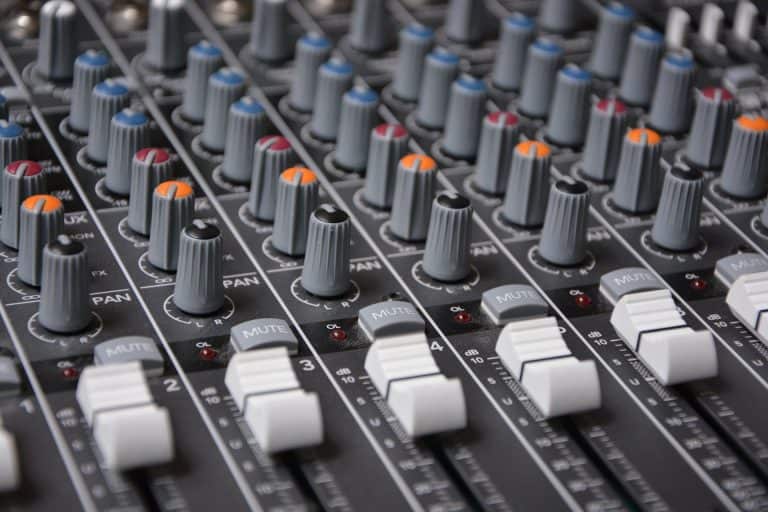 How To Connect An Audio Interface To An Analog Mixer – stampsound.com